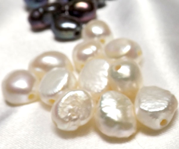 Large hole Sized 8-9mm Loose Baroque Single Pearl