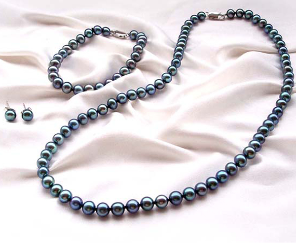 Colored Freshwater Pearls • OrientPearls